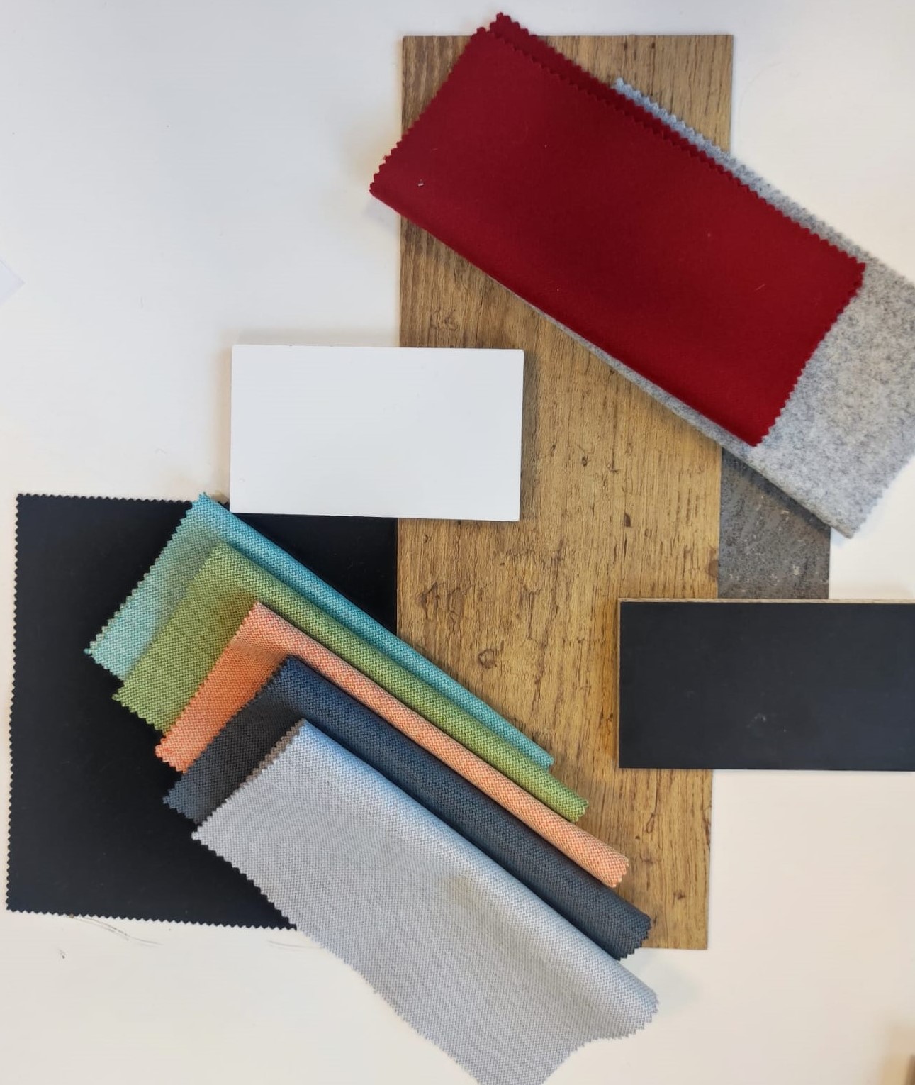 5 Reasons why Customised Wood Furniture is a Better Choice - Tür Offen